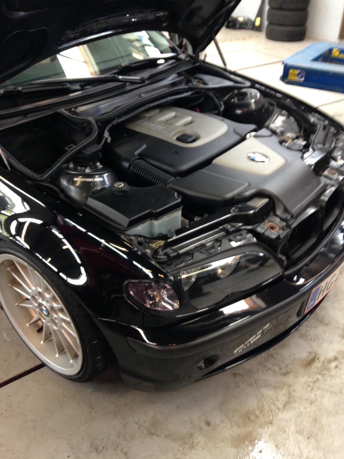 BMW facelift e46 fra 2002 - Billeder af biler - Uploaded af Joacim k