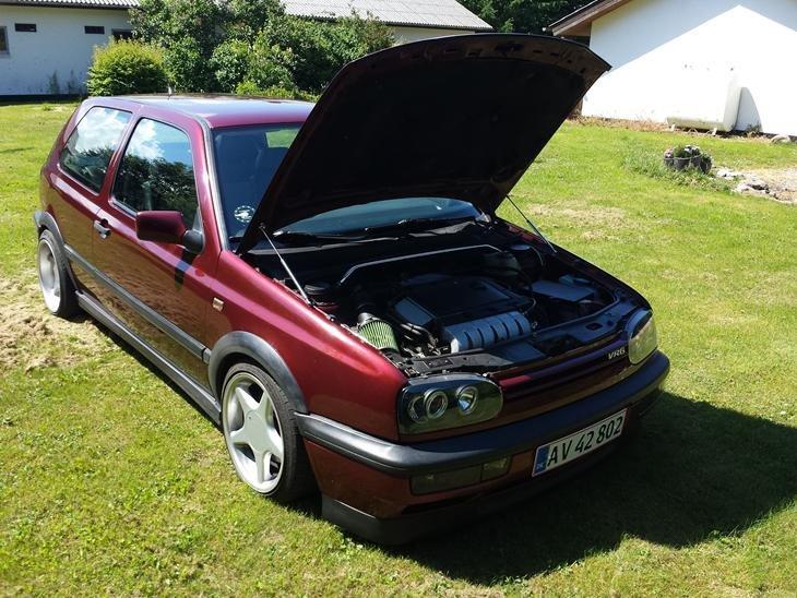 VW Golf 3 VR6 - 1992 - Lyden af VR6 :) http://sh...