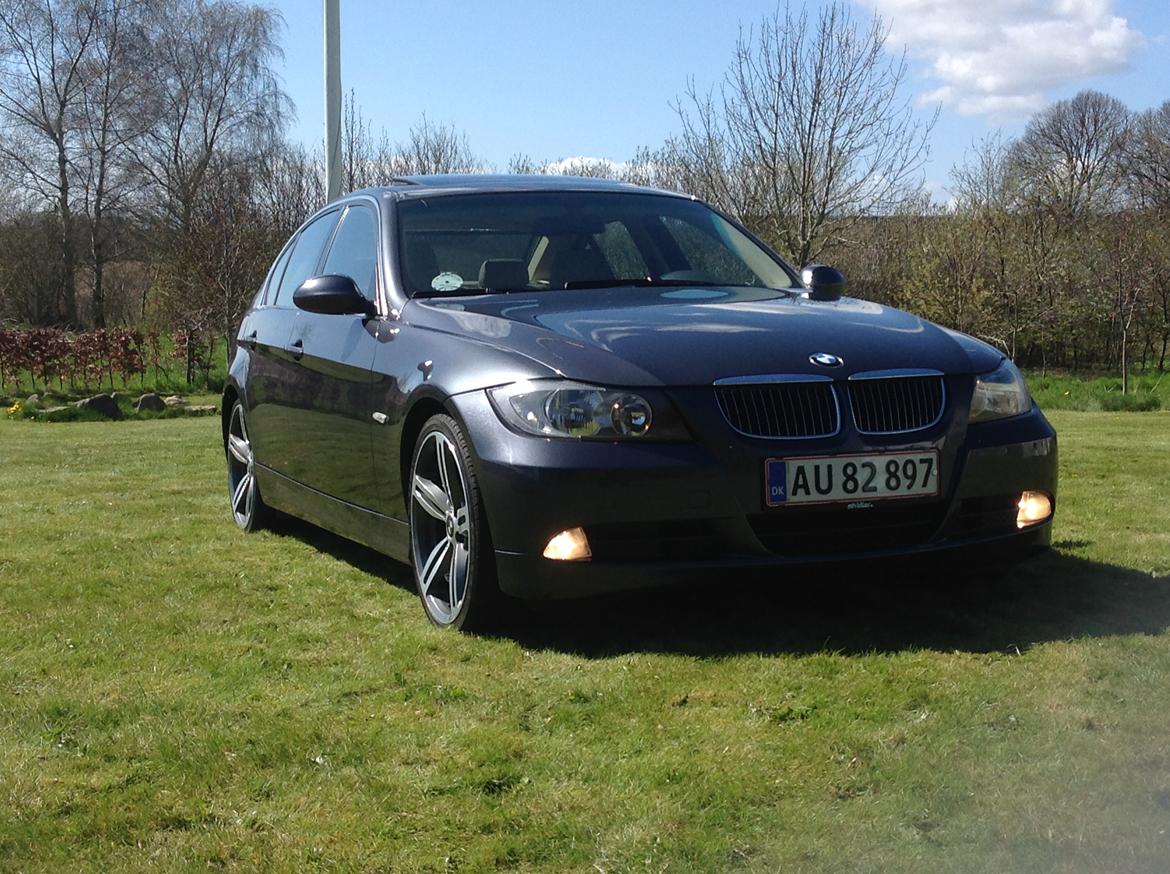 BMW E90 325I Solgt - Billeder af biler - Uploaded af ///Milling