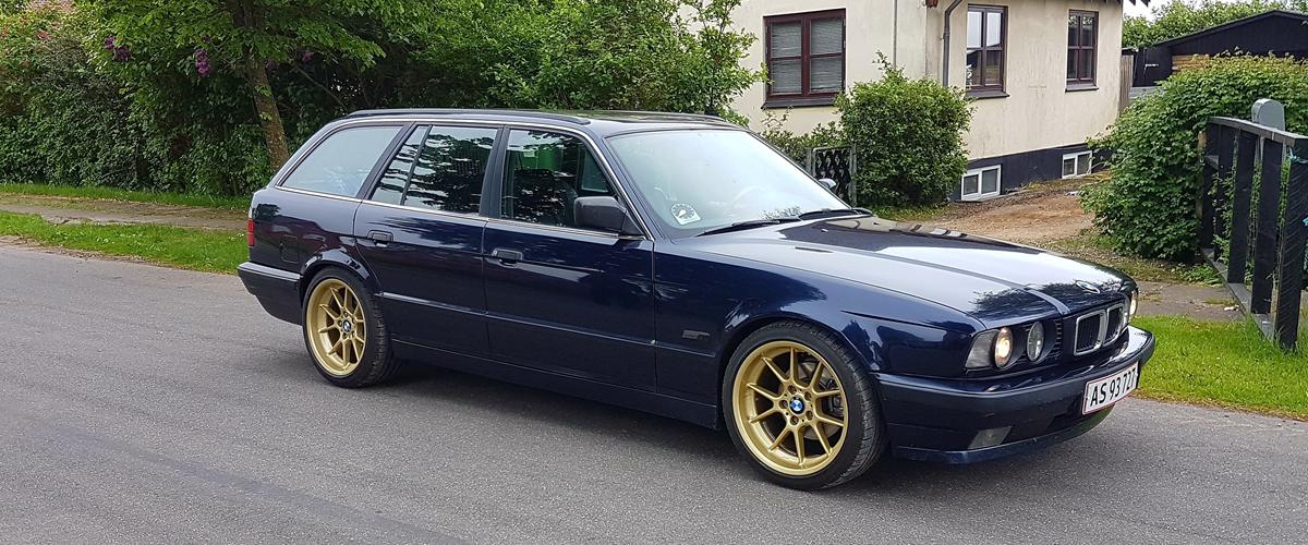 BMW E34 520i Touring - 1994 - Det her er min hverdags færge...