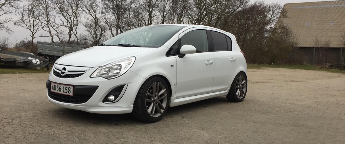Opel Corsa d sport - 2011