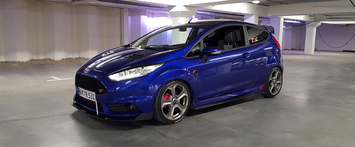 Ford Fiesta st - 2014 - Næste skridt er lys grå wrap ...