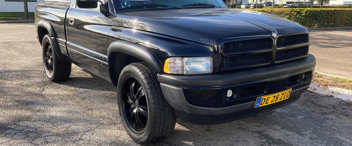 Dodge Ram 1500 5.9 V8 Magnum - 1995 - Fed gammel ram som kan bruges...