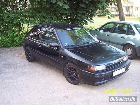 Mazda 323 bg turbo SOLGT - Billeder af biler - Uploaded af Klaus L