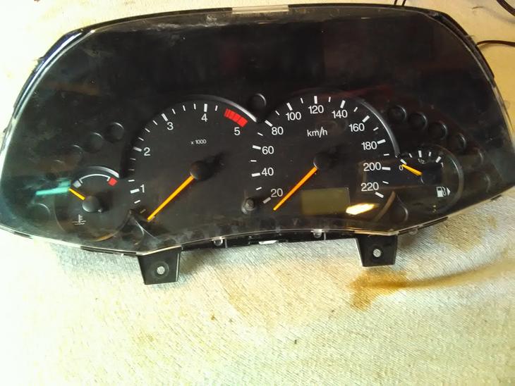 Ford Focus speedometer - kr. 500 - brugte reservedele