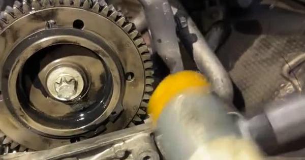 Mercedes E220 OE654.920 Timing chain replacement - Tuningprojekter ...