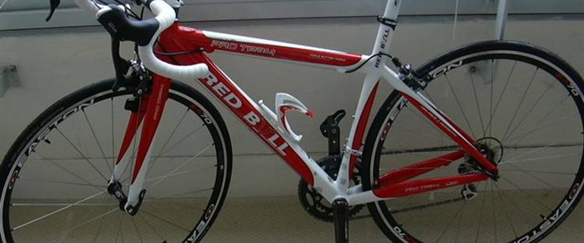 Red Bull Pro Team 2000 Compact - Racer - El Toro Rosso Min 3. cykel...