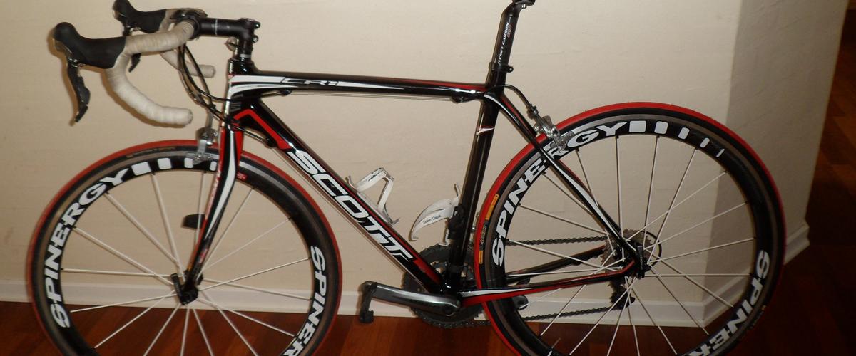 Scott CR1 PRO 2010 - Racer - Cyklen er opgivet til at veje...