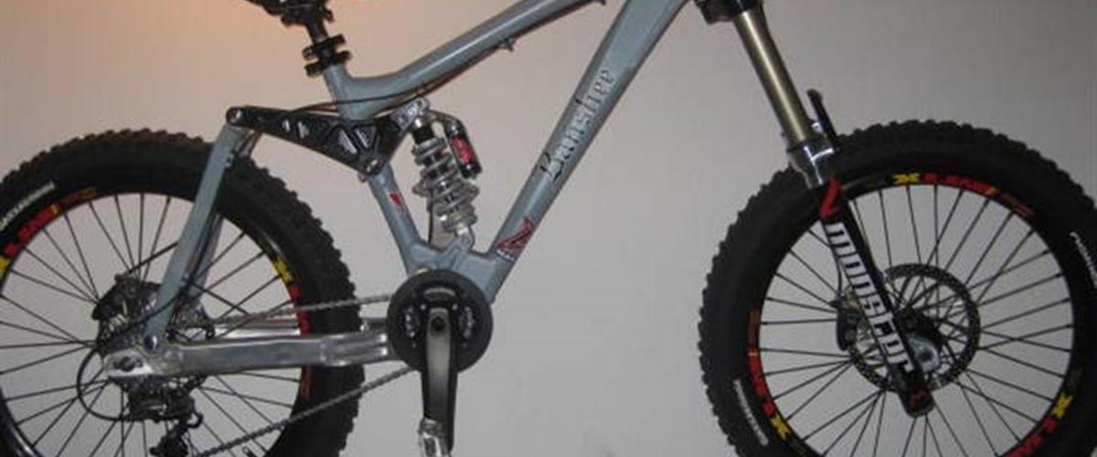 Banshee scream 05 stjålet - Downhill - vægt på cyklen som den er nu ...