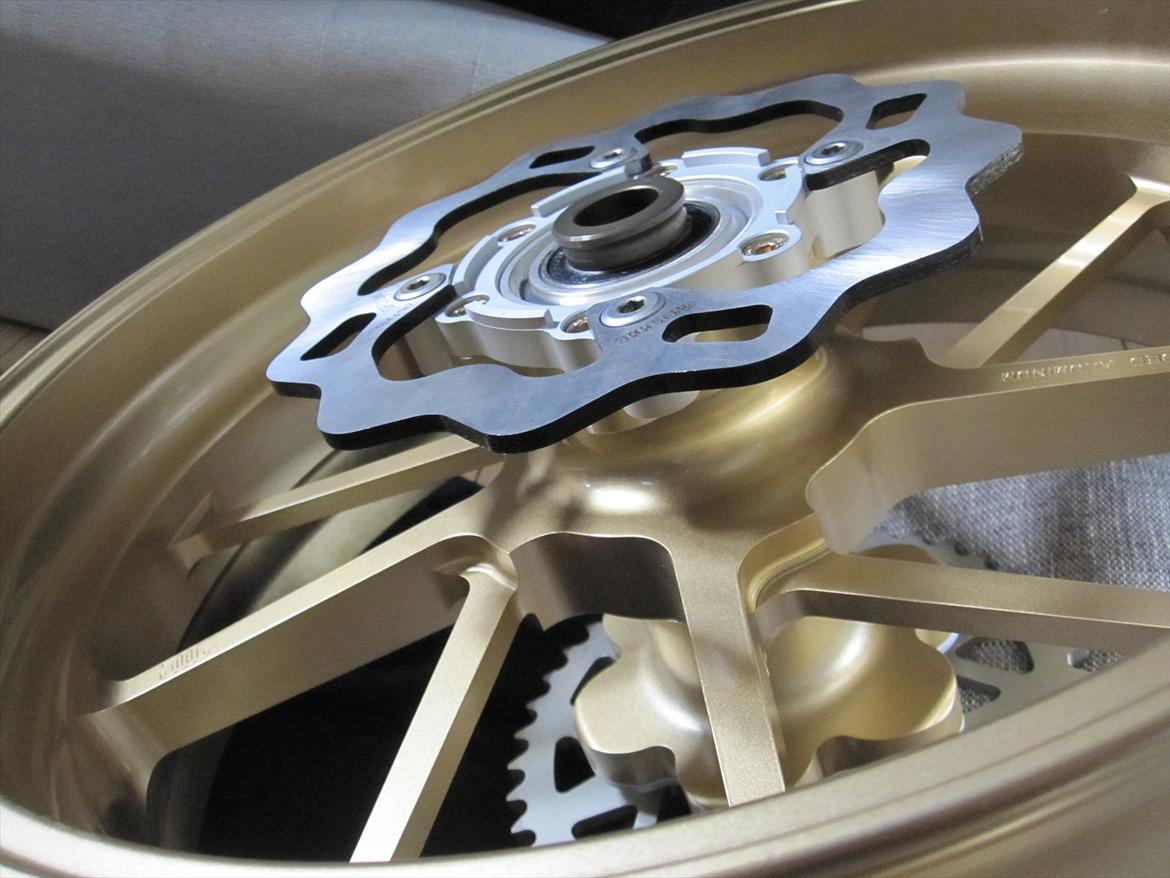 Galespeed Type-R og Galfer skiver - Stylingprojekter - Fotos fra #282 ...