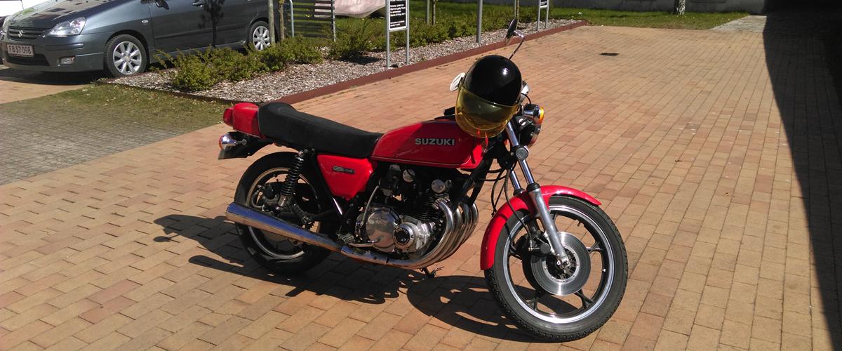 Suzuki GS 550 - 1978 - Den står nogenlunde originalt...