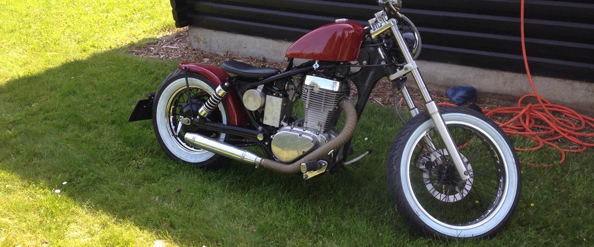Suzuki Ls 650 "bobber" solgt - 1995 - Så blev den færdig. Der er br...