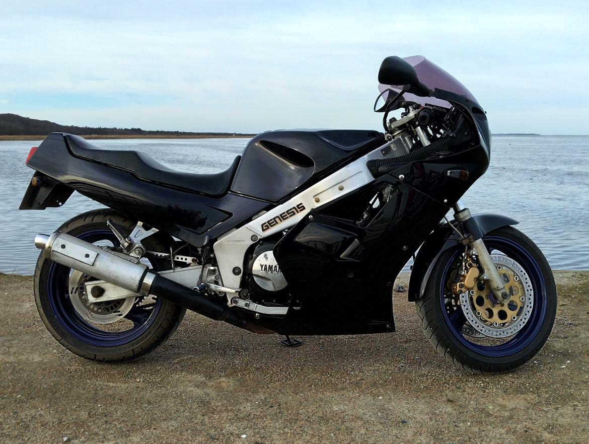 Yamaha FZR 1000 - Billeder af mc-er - Uploaded af Lynge P
