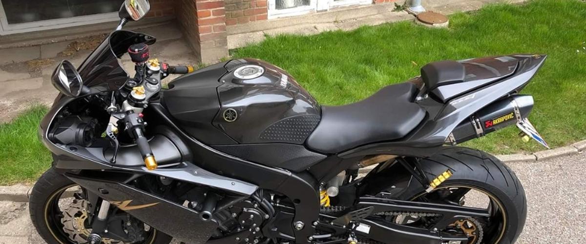 Yamaha YZF R1 RN19 - 2008 - Med en suveræn Superpole-tid ...