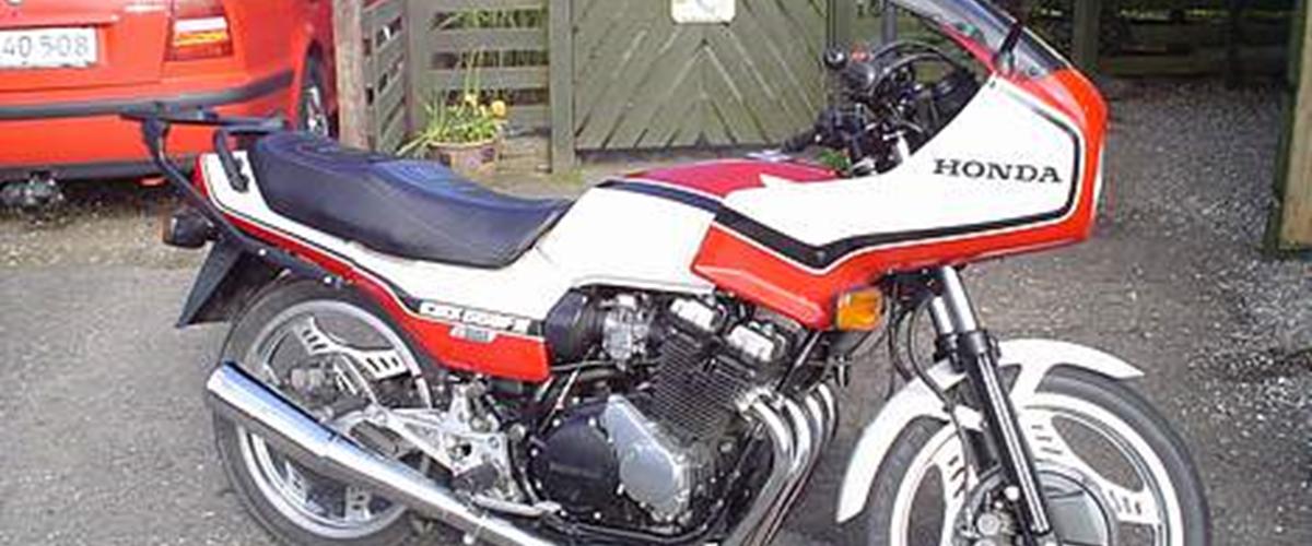 Honda cbx 550 F 2 - 1986 - Ellers tror jeg den er helt ...