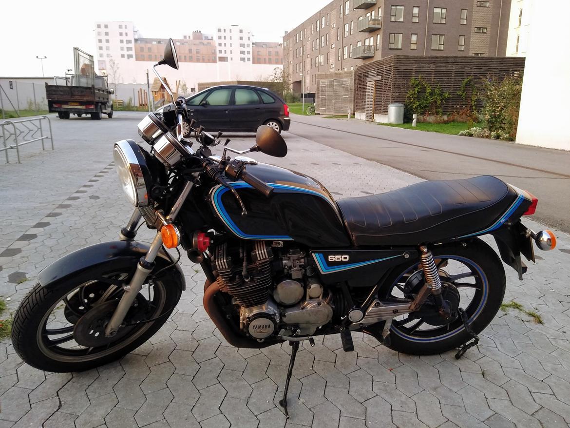Yamaha XJ 650 RJ Seca - Billeder af mc-er - Uploaded af JS [København]