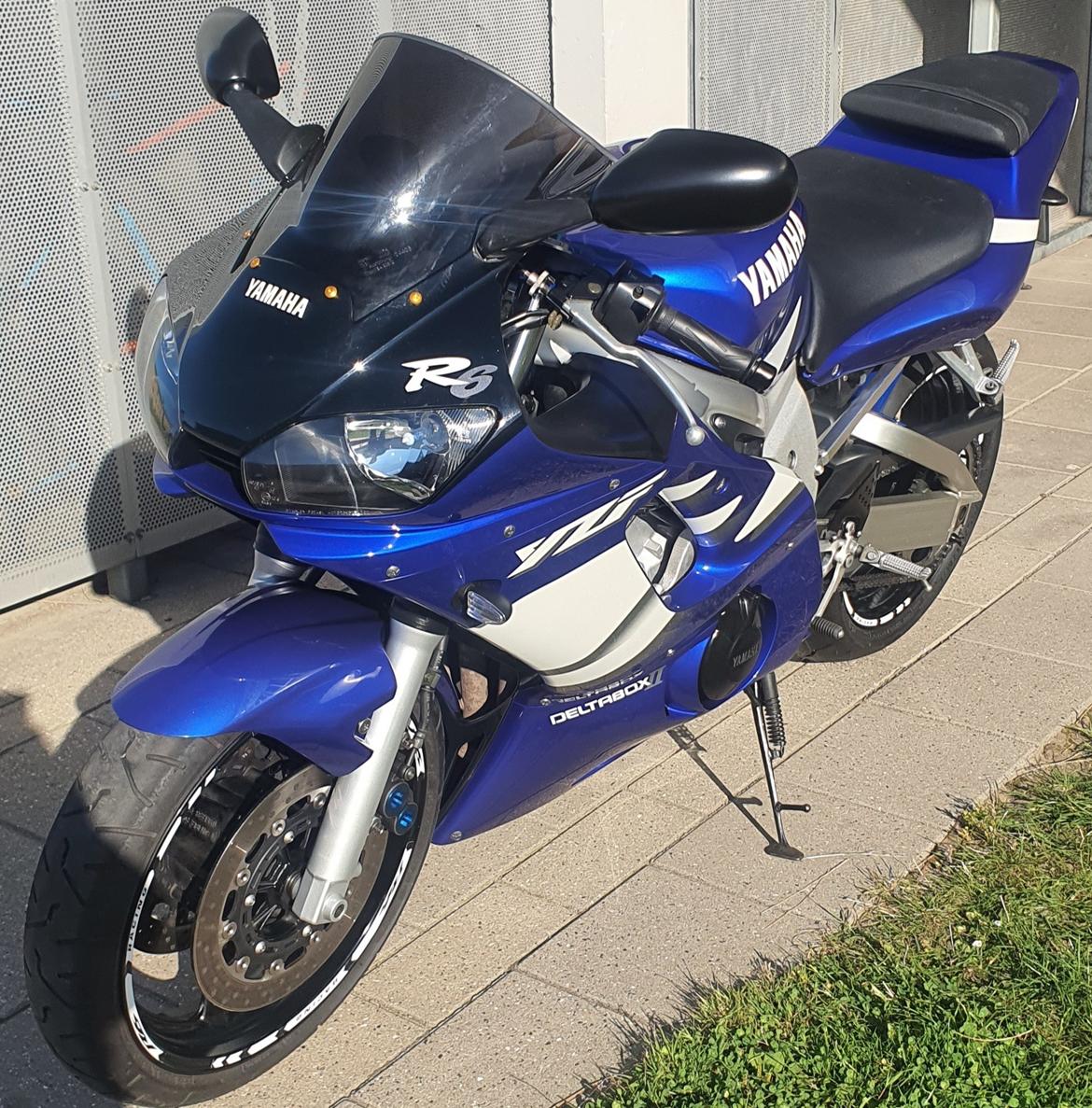 Yamaha R6 RJ03 - Billeder af mc-er - Uploaded af Pete N