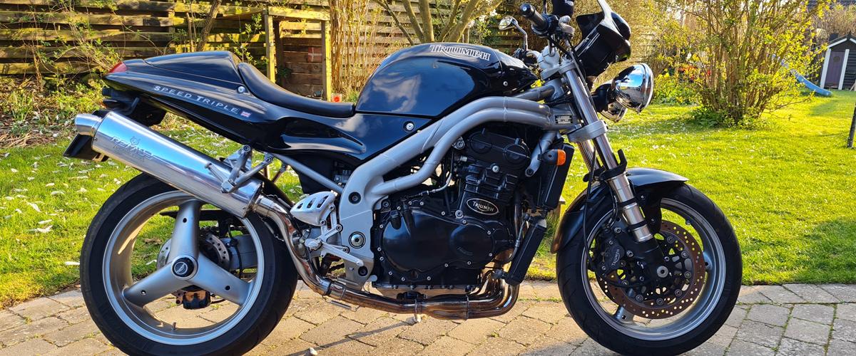 Triumph Speed Triple 955i - 2000