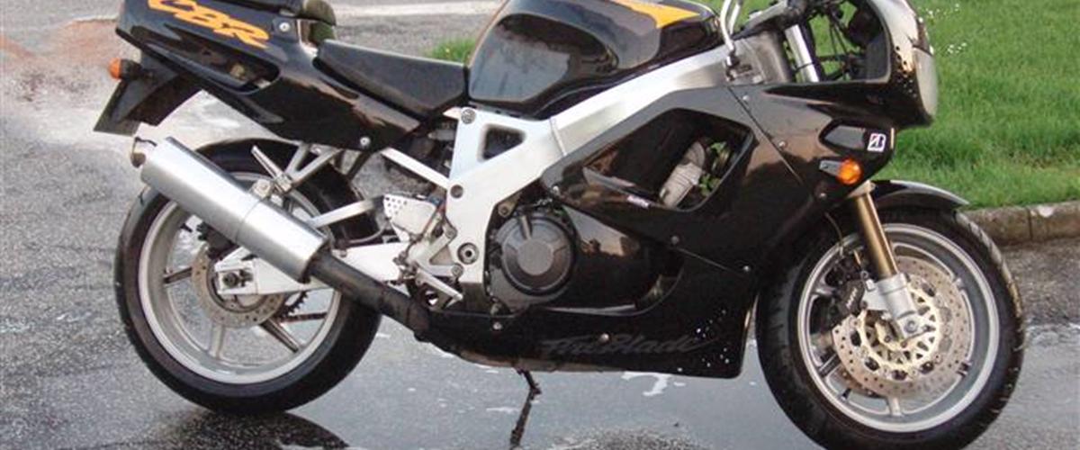Honda CBR900RR fireblade - 1995 - har lige købt den, så har ikk...