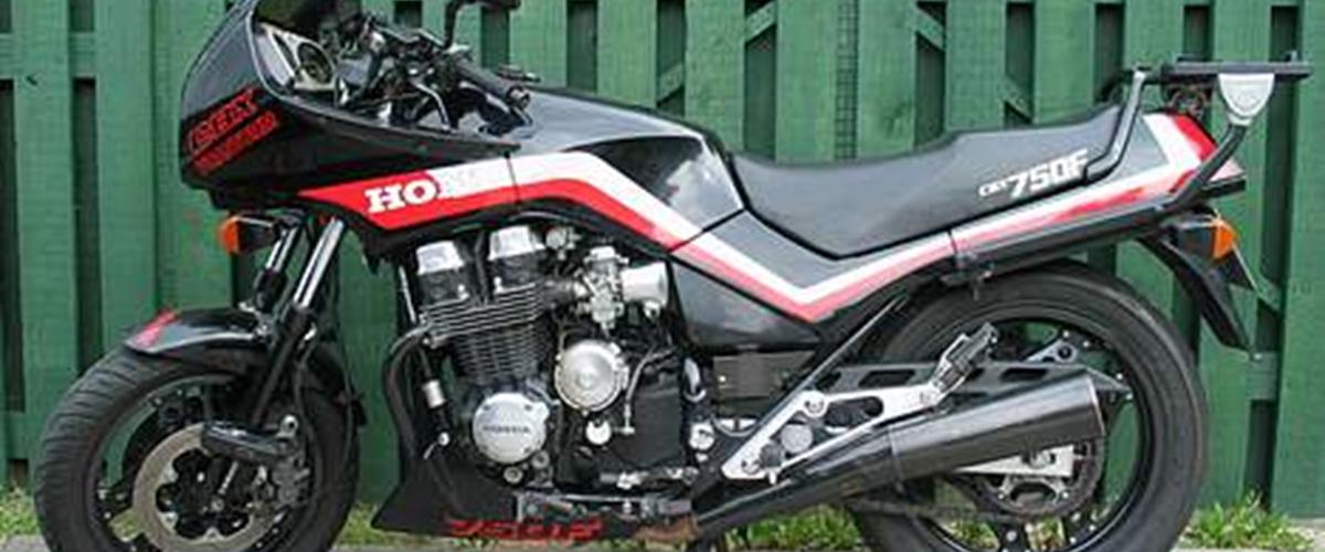 Honda CBX 750 F - 1991 - Min Baby har lige rundet 5800...