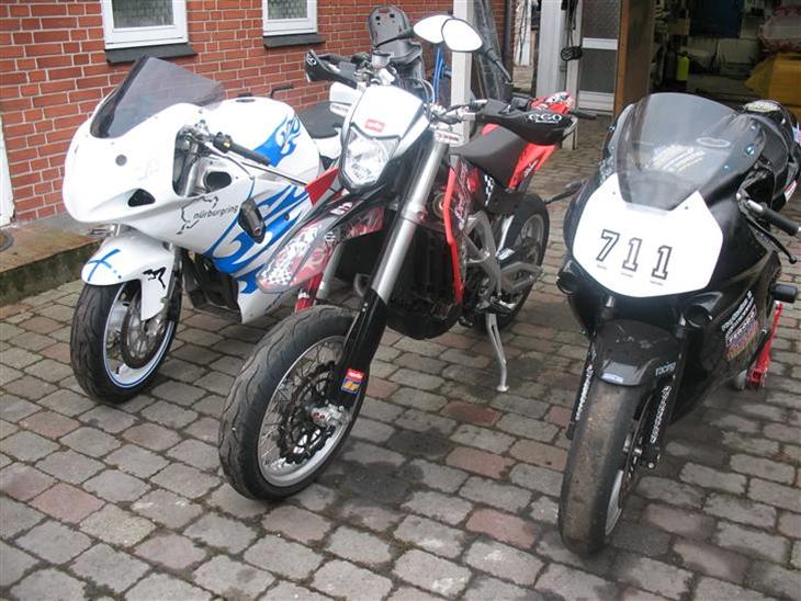 Triumph TT 600 solgt - 2001 - fin lille bane jern, køre, og...