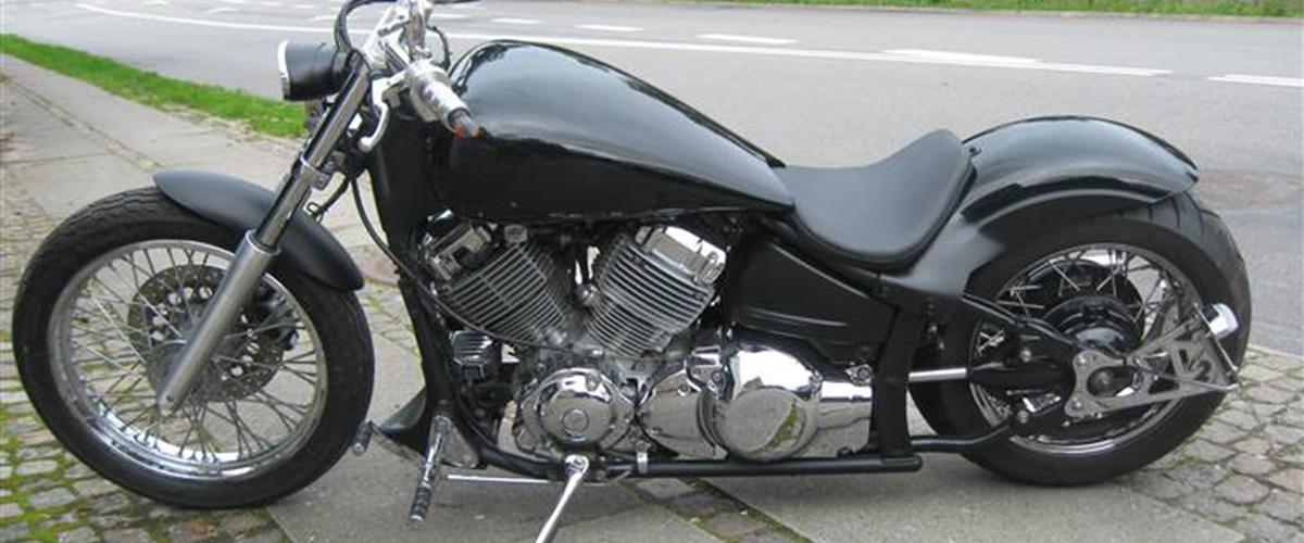 Yamaha DRAGSTAR CUSTOM "SOLGT" - 1999 - Noget af cyklen var ombygget ...