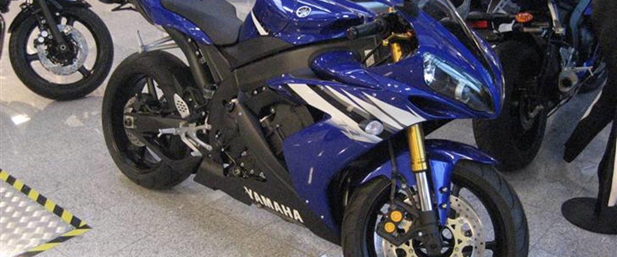 Yamaha YZF-R1 "Mr Blue" (solgt) - 2006 - Brake (front): Dual discs, Ø ...