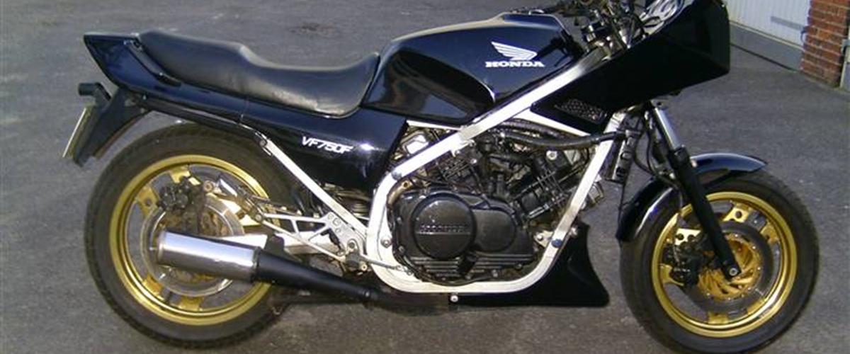 Honda VF 750 f SOLGT - 1984 - Håber i tager godt imod den g...