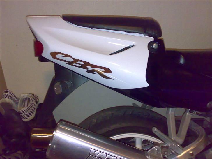 Honda cbr 919 fireblade - Billeder af mc-er - Uploaded af lars agerbo k