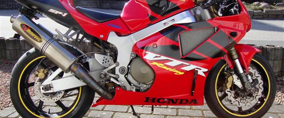 Honda vtr 1000 sp1 - 2000 - Bliver sjovt at prøve krafter...