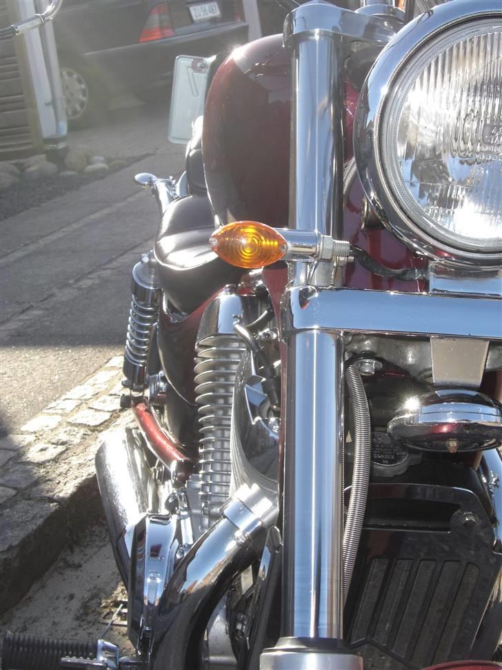 Suzuki VS 700 INTRUDER SOLGT - Billeder af mc-er - Uploaded af FUBAR