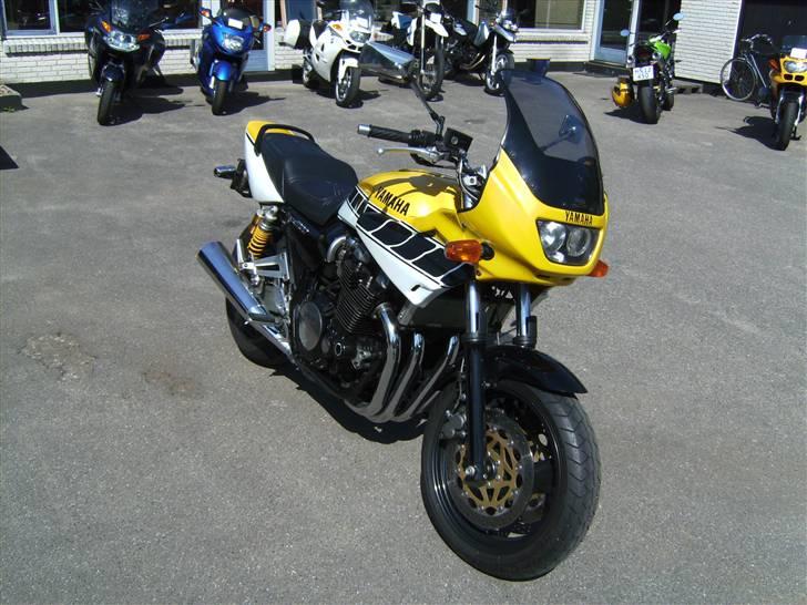 Yamaha XJR1200SP - Billeder af mc-er - Uploaded af Michael D