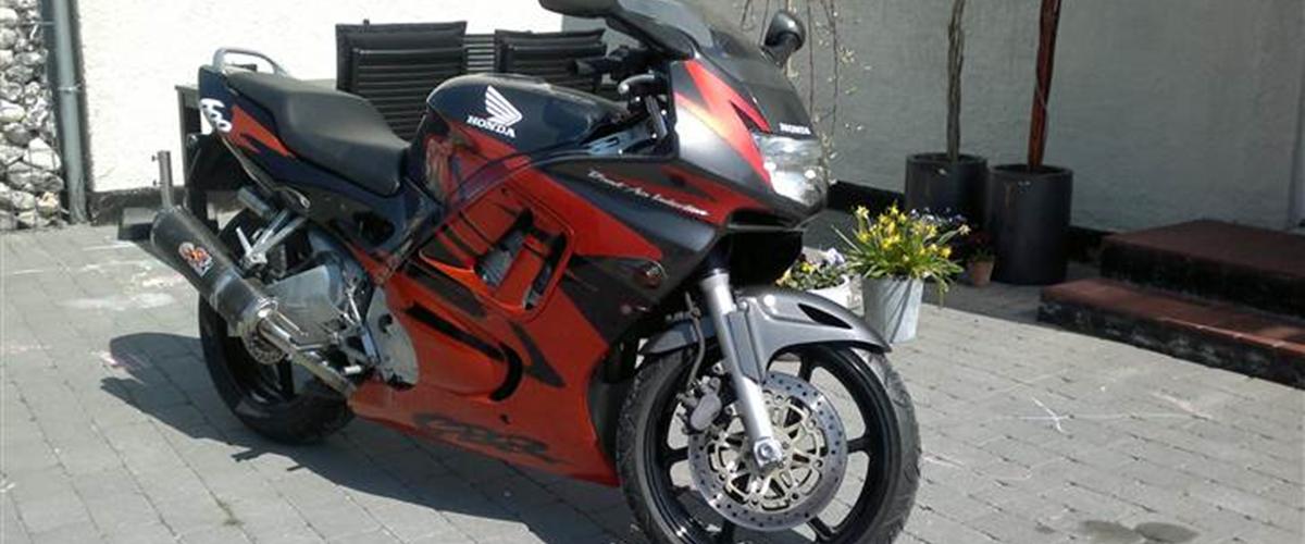 Honda CBR 600 F F3 - 1998 - Jeg købte den midt i maj måne...