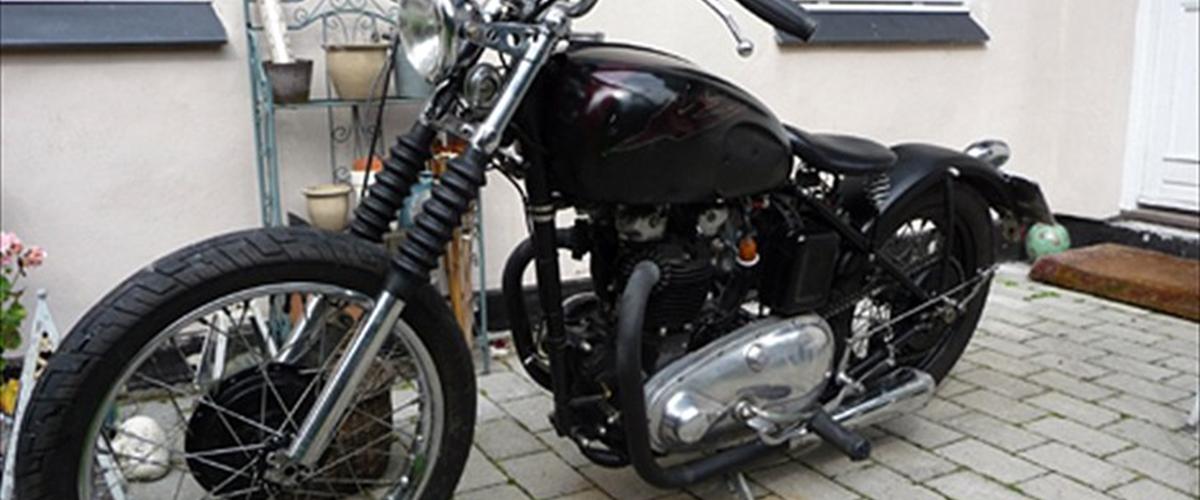 Triumph 6T Thunderbird pre-unit - 1953 - 12 volt Matching numbers