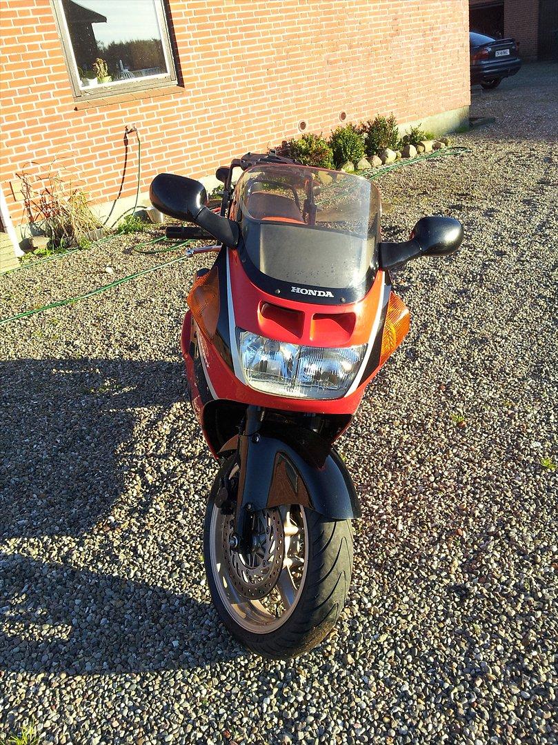 Honda CBR 1000 F Super Sport SC24 - Billeder af mc-er - Uploaded af ...