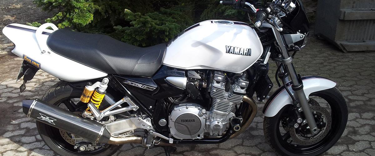 Yamaha XJR 1300 - 2009 - Prøver at få skiftet så meget...