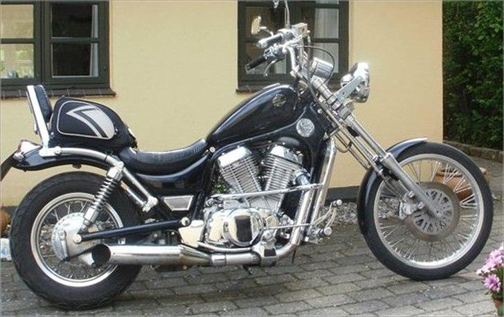 Suzuki intruder vs800 - Billeder af mc-er - Uploaded af allan a