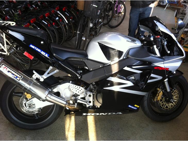 Honda CBR 954 RR Fireblade - 2002 - Nye Planer: quick shift, Pow...