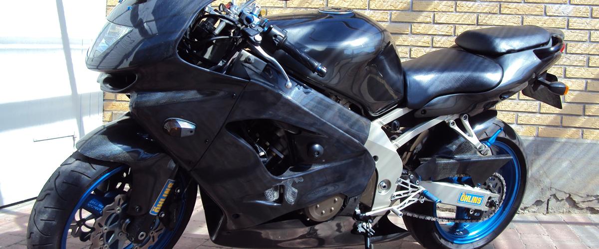 Kawasaki zx9r - 1998 - Der kommer meget mere senere...
