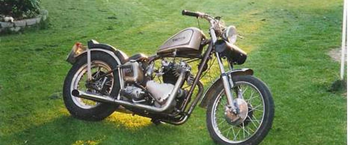 Triumph speed twin 500 - 1952 - Der er ofret mange timer i cy...