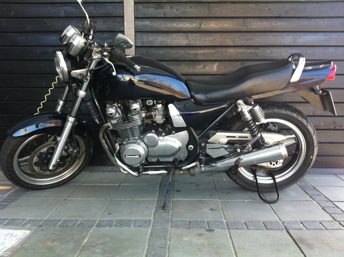Kawasaki ZR750 Zephyr - Billeder af mc-er - Uploaded af Claus N