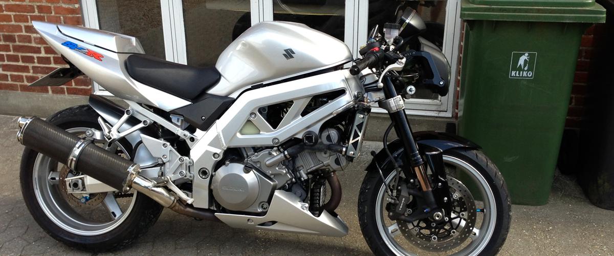 Suzuki SV1000n - 2005 - Hun er ikke helt bygget færd...