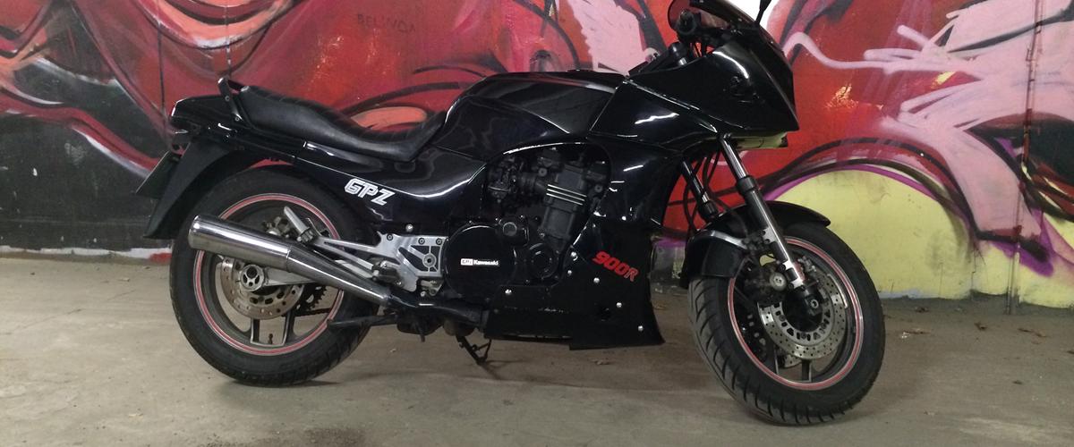 Kawasaki GPz 900 R - 1984 - Nummer 113 udgivet fra fabrik...