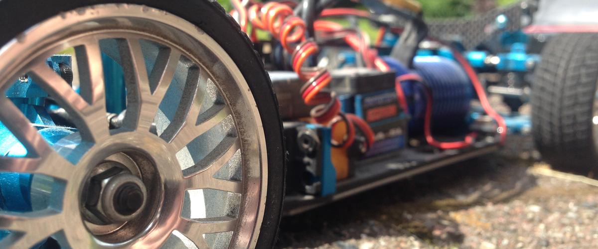 Bil Onroad Sniper (Nissan skyline) - 2012