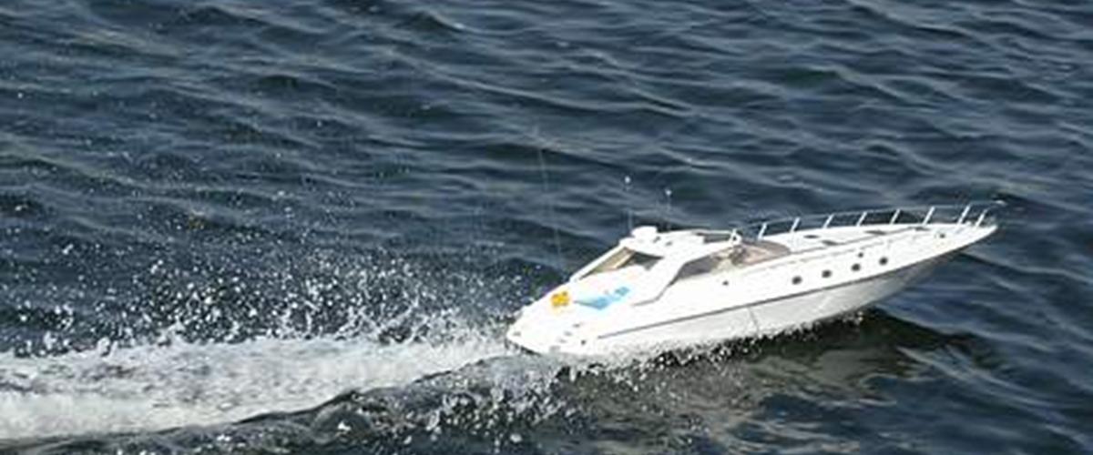 Båd Robbe - Montega 75 - 2004 - Fjernstyring: Hitec RCD RANGE...