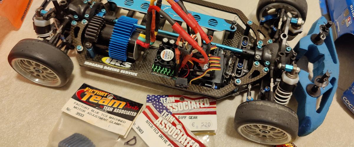 Bil Team Associated FT Tc3 - 2002 - Bilen blev købt træt, beskidt...