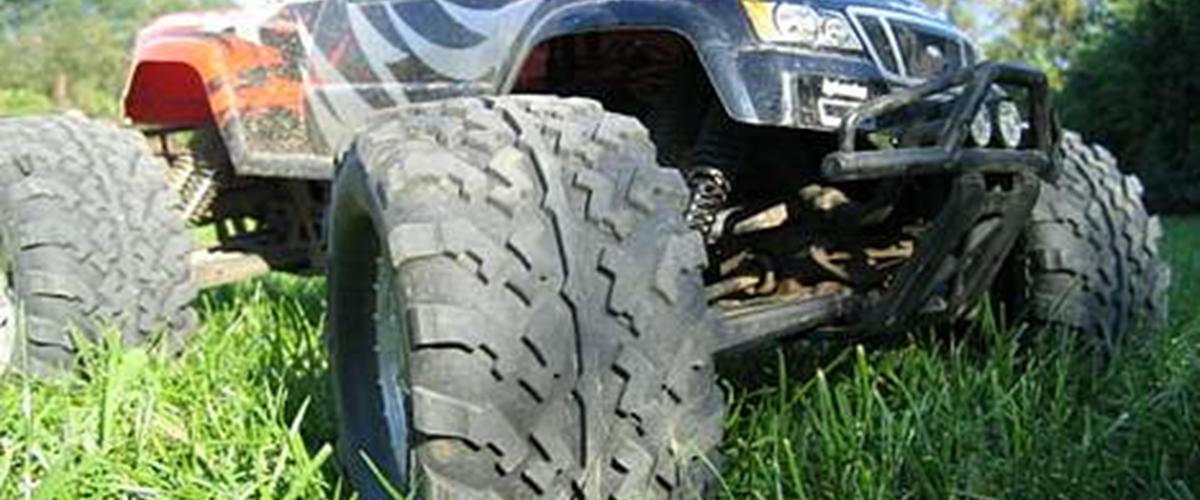 Truck Savage X - 2006 - Sys jeg har haft mange små pr...