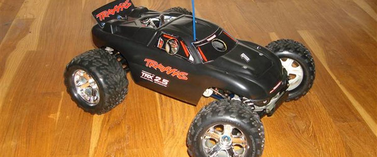 Truck Traxxas Nitro Rustler 2.5 - 2007 - sjov lille bil der er ret vil...