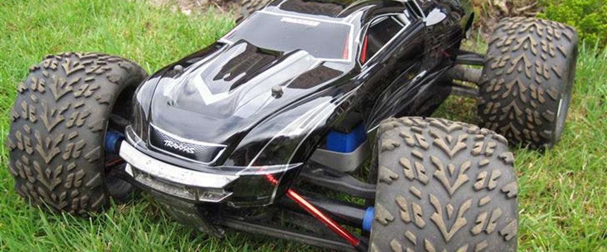 Truck E-Revo Brushless Edition - 2009 - En ægte E-Revo Brushless Edit...