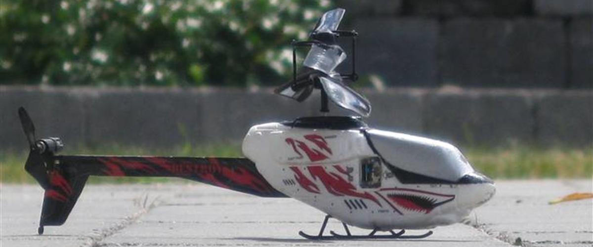 Helikopter PicooZ Sky Challenger - 2009 - de er nu meget sjove flyve...